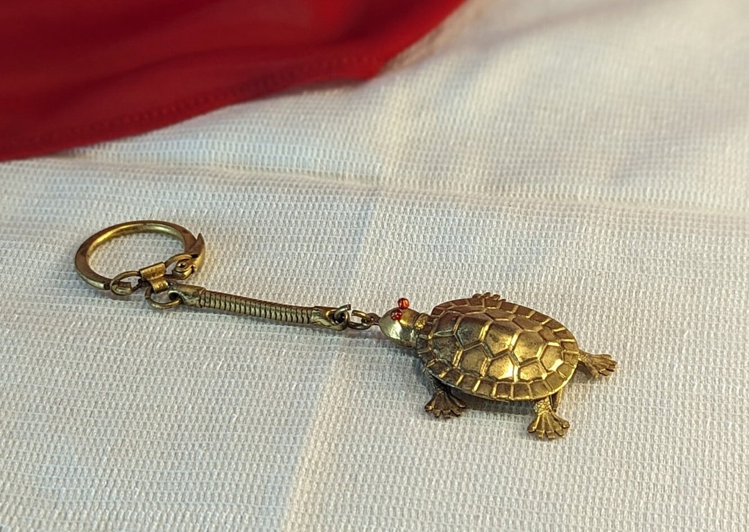 Turtle Keychain Articulated Goldtone Metal Hand Built Turtle or ...