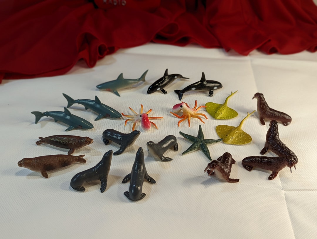 Plastic Rubber Sea Animals Creatures Painted Rubber Wild Life Ocean ...