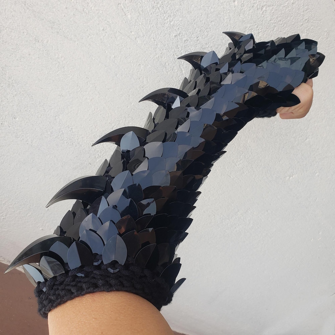 Knitted Scalemail Gauntlets Armor Scale Maille Gloves With Dragon Claw ...