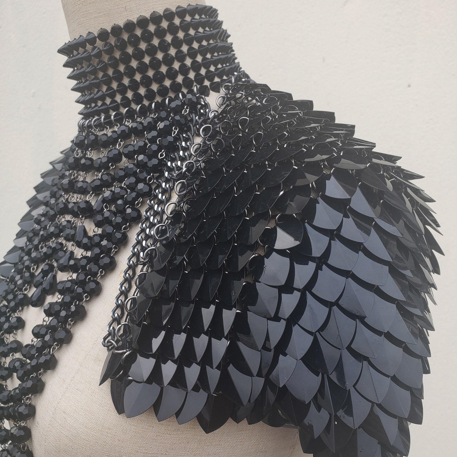 Black Scalemail Chainmail Harness Shoulder Pauldrons Pieces - Etsy