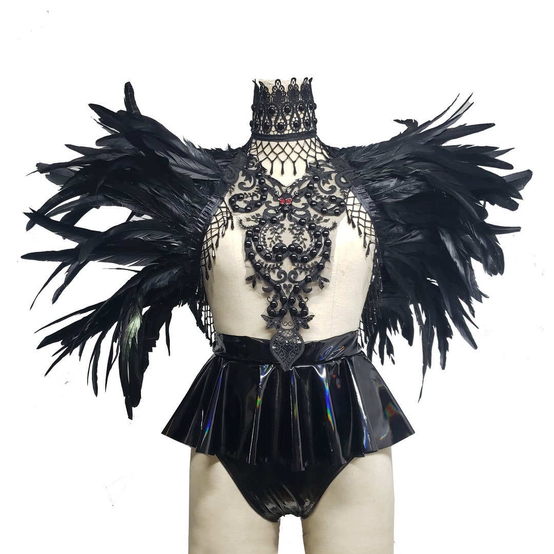 Gothic Feather Cape, Festival Feather Capelet, Festival Outfit, Photo ...