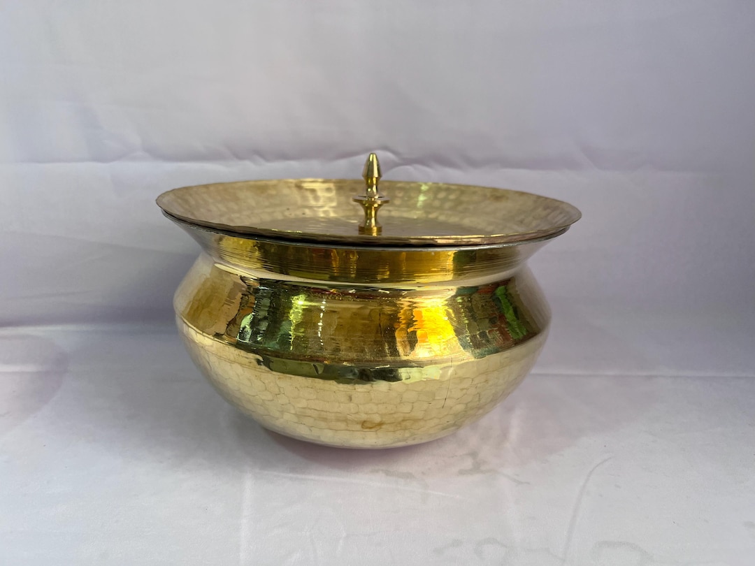 Royal Brass Biryani Handi, Heavy Weight With Hammered Shinny Finishing ...