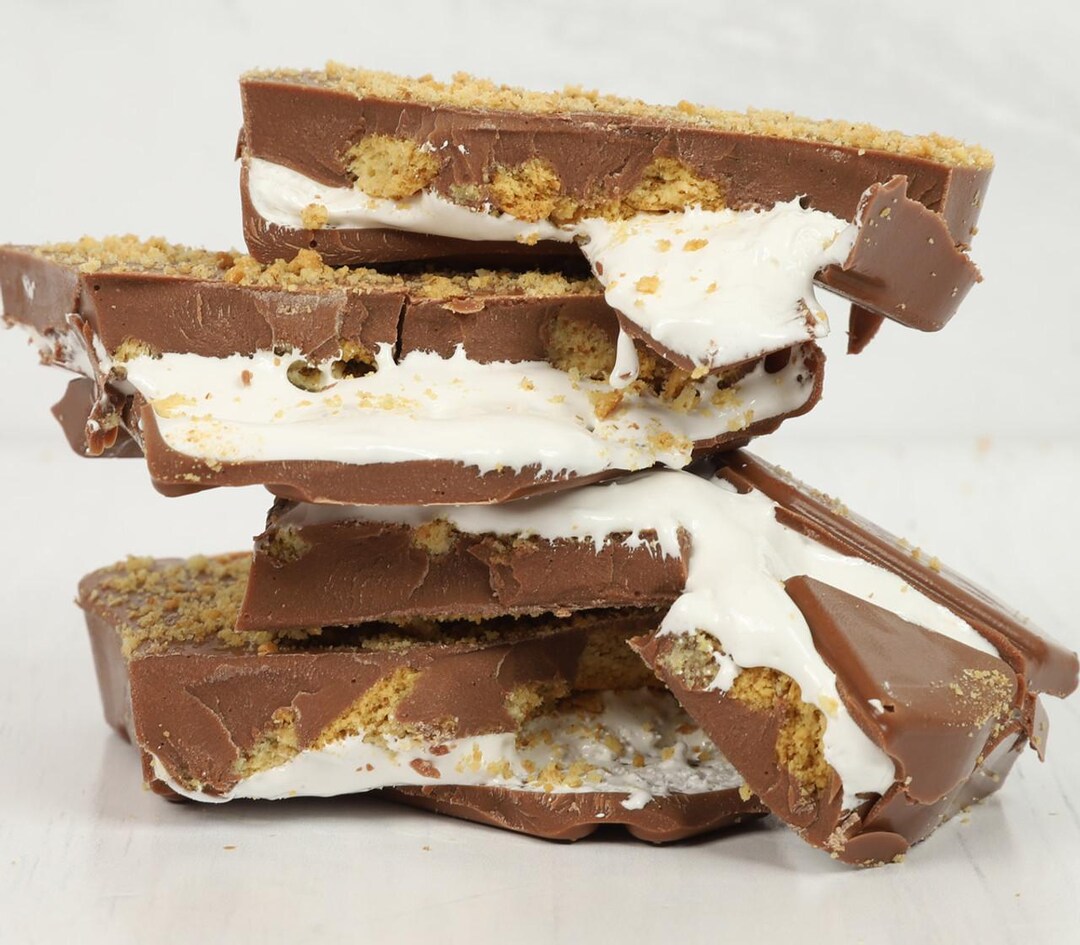 S'mores Milk Chocolate Slab.marshmallow & Digestive Biscuit Treat ...