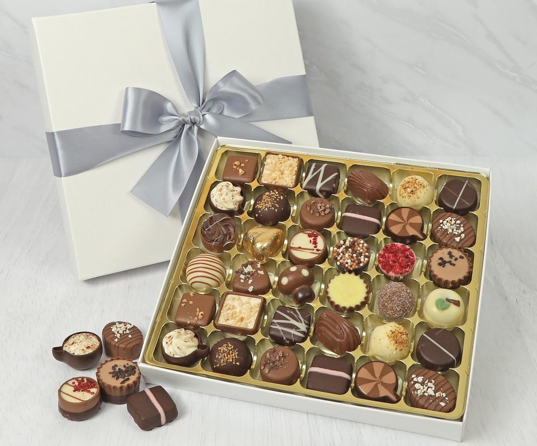 Luxury Chocolate Box, 36 Luxury Belgian, Swiss and Belgian Chocolates ...