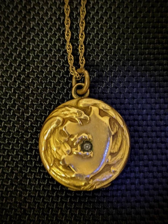 Art Nouveau Locket with Double Frame and Triple-Link … - Gem