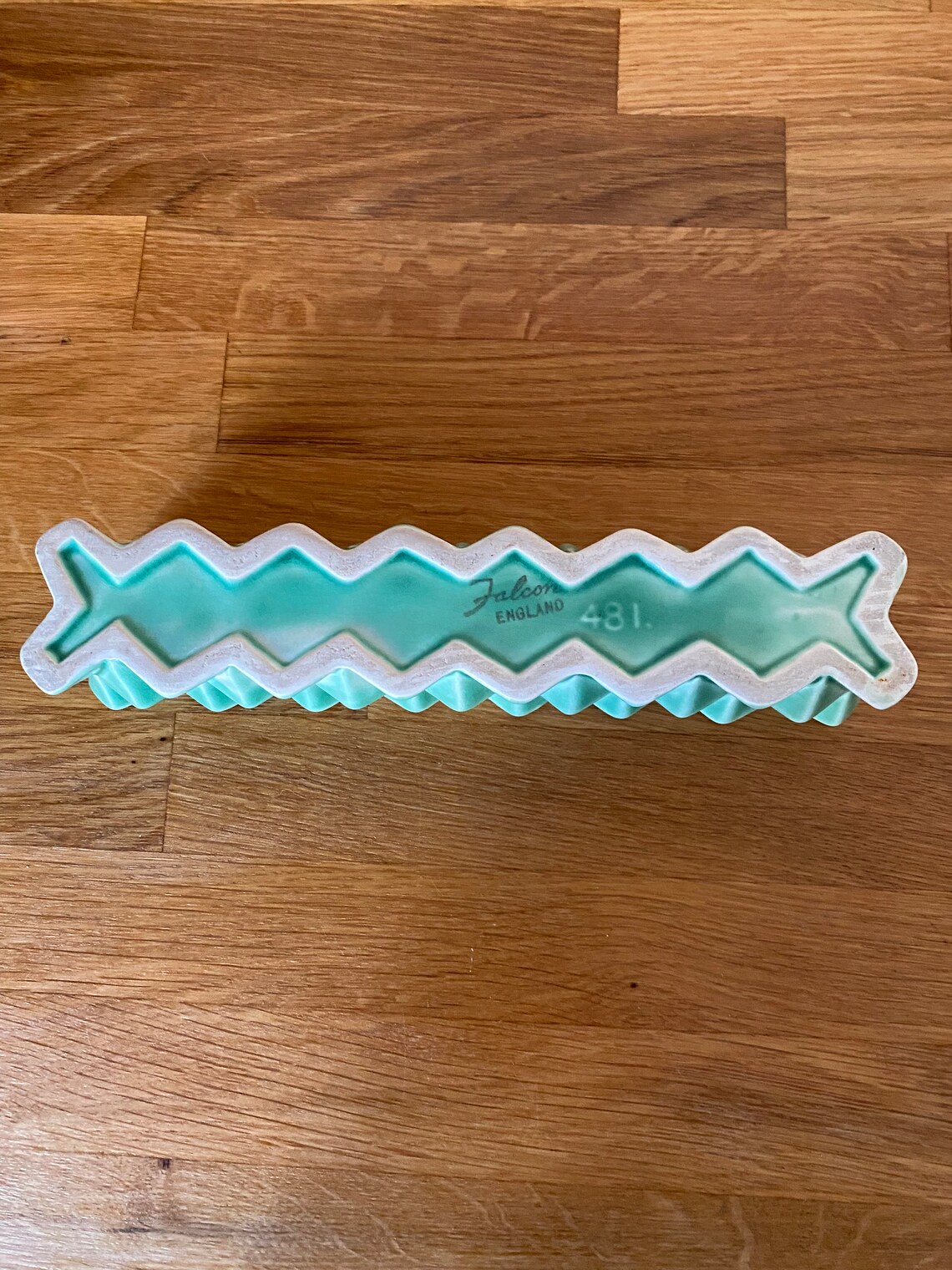 Falcon Ware England 481, Art Deco Green Diamond 8.5' Posy Trough ...