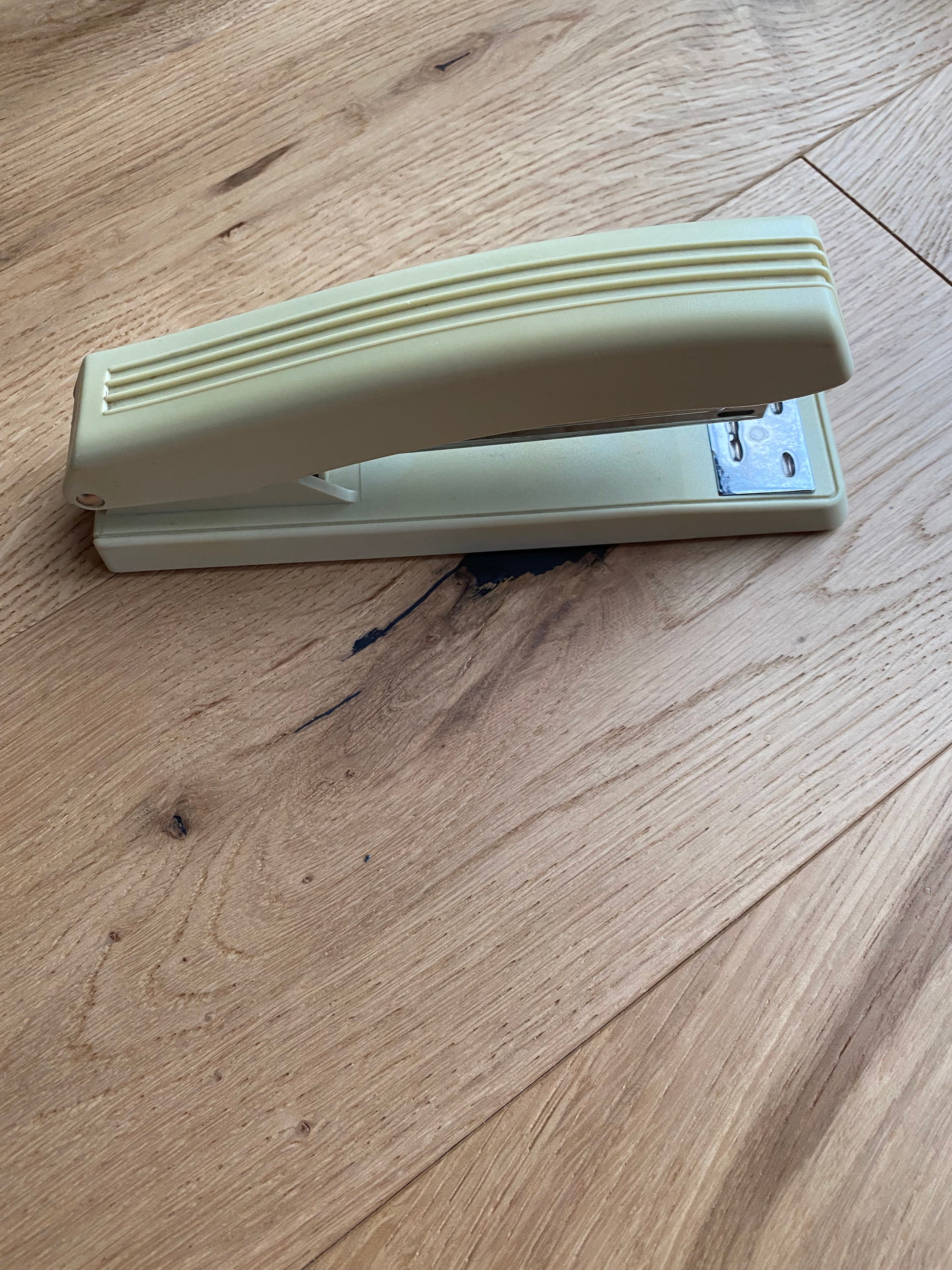 Vintage Mid Century Stapler, Cream, Beige, Retro Office, 1970's - Etsy