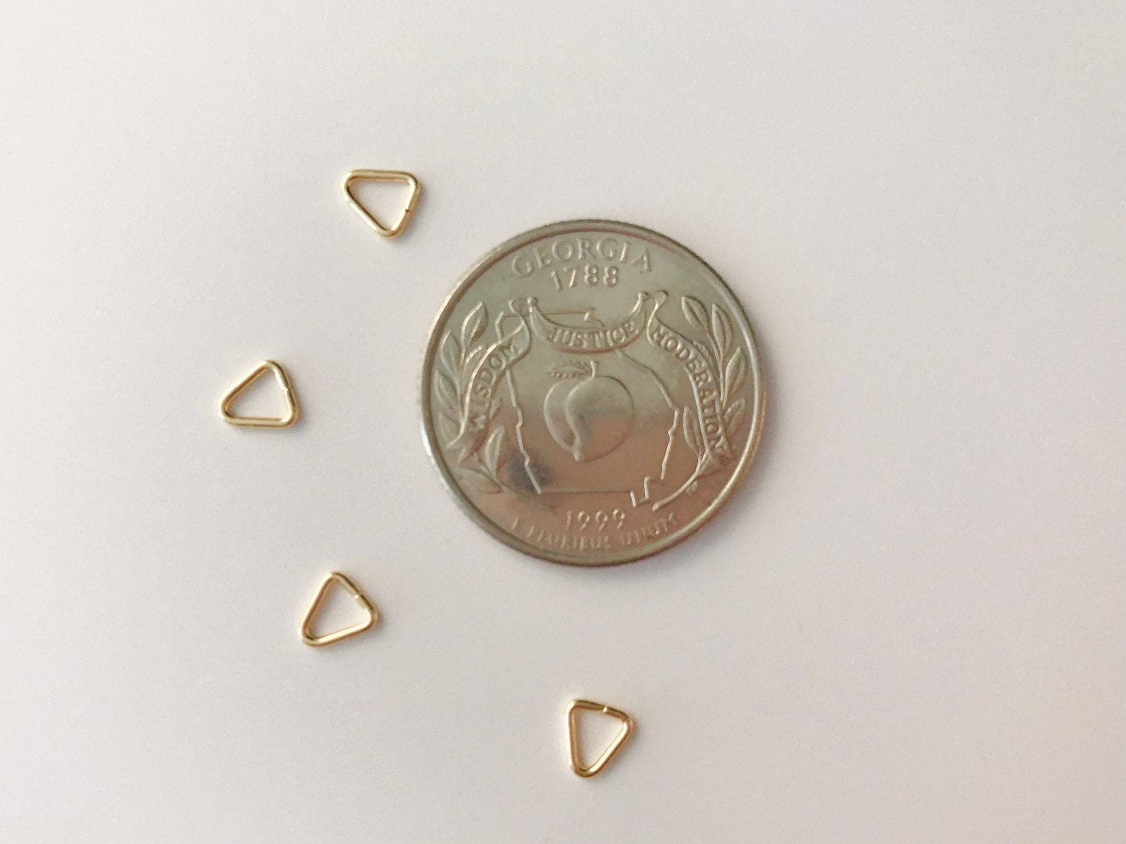 14k Gold Plated Triangle Jump Rings 14KGP/18KGP Jump Rings - Etsy