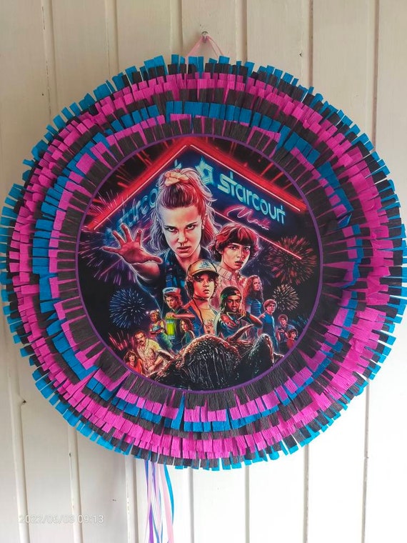 Party Piñata Stranger Things Pull String HANDMADE - Etsy España