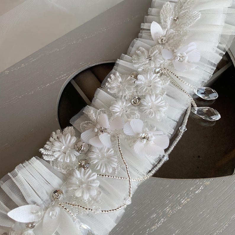 Floral Light Ivory Wedding Garter for Bride, Fantasy Flower Garter With ...