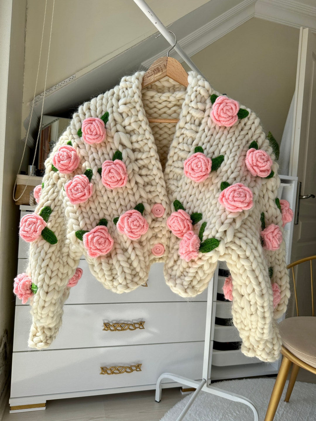 Leilayca Big Pink Roses Cardigan , Chunky Cropped Cardigan for Woman ...
