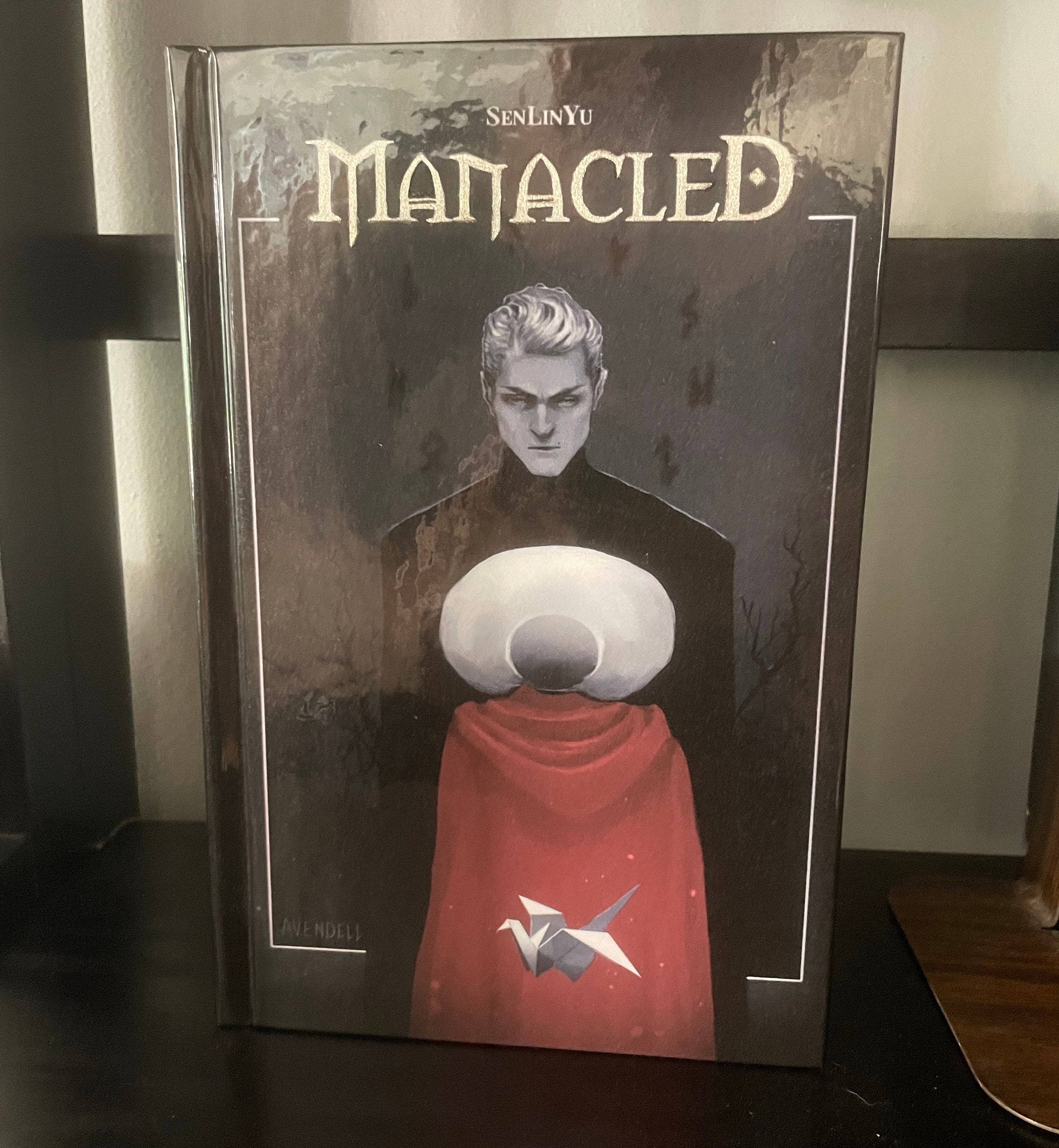 Manacled 1 Volume by Senlinyu - Etsy