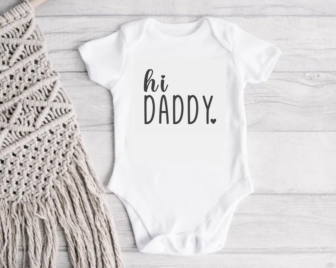 Hi Daddy Onesies®, Hello Daddy Onesies®, Husband Pregnancy Announcement ...