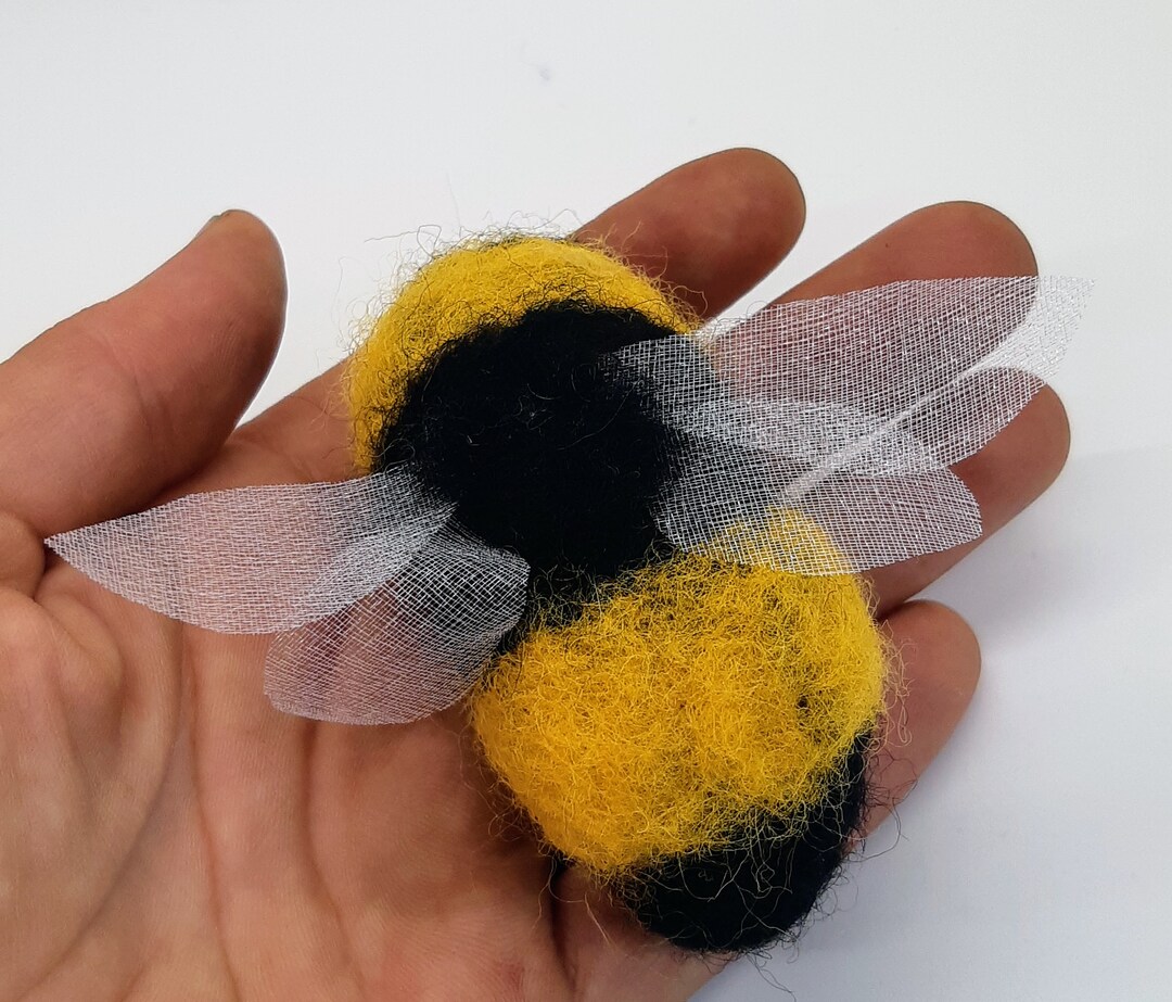 DIY, Needle Felted Bumblebee Kit - Etsy