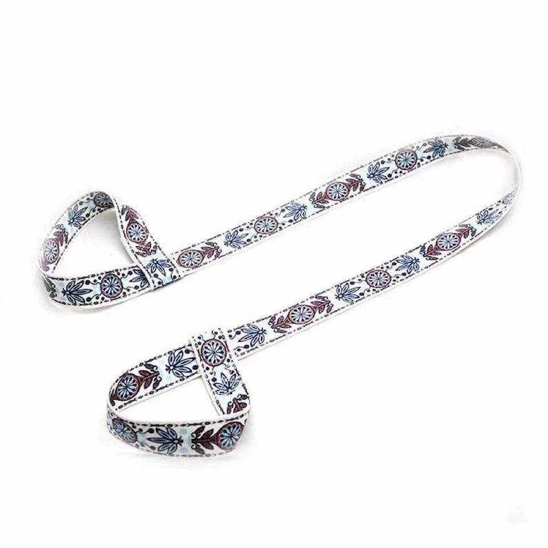 Yoga Mat Strap Carrier Adjustable & Stretchable Yoga Strap Fashionable ...