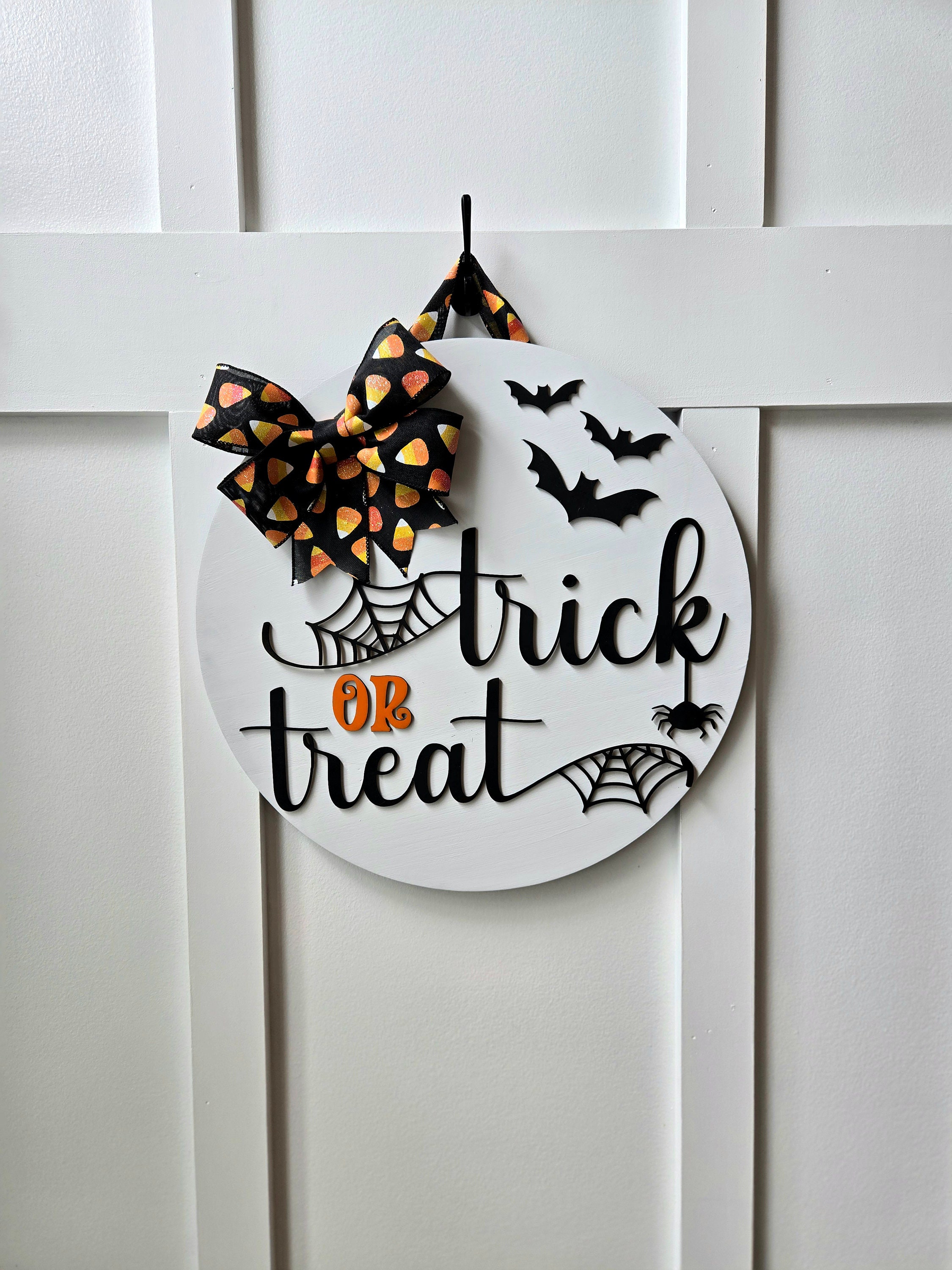 Halloween Welcome Sign, Trick or Treat, Halloween Decorations, Spooky ...