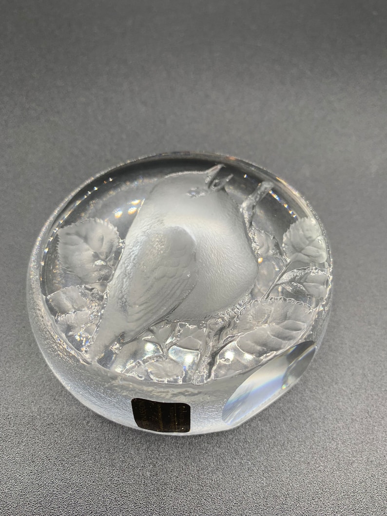 Swedish Crystal Glass Paperweight Bird Designed by Mats Jonasson ...