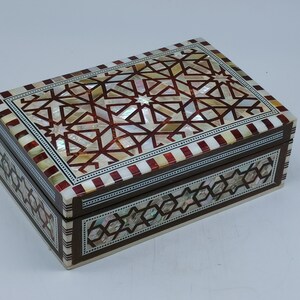Unique Egyptian Art Seashell Box Handmade Wood Natural Seashell Jewelry ...
