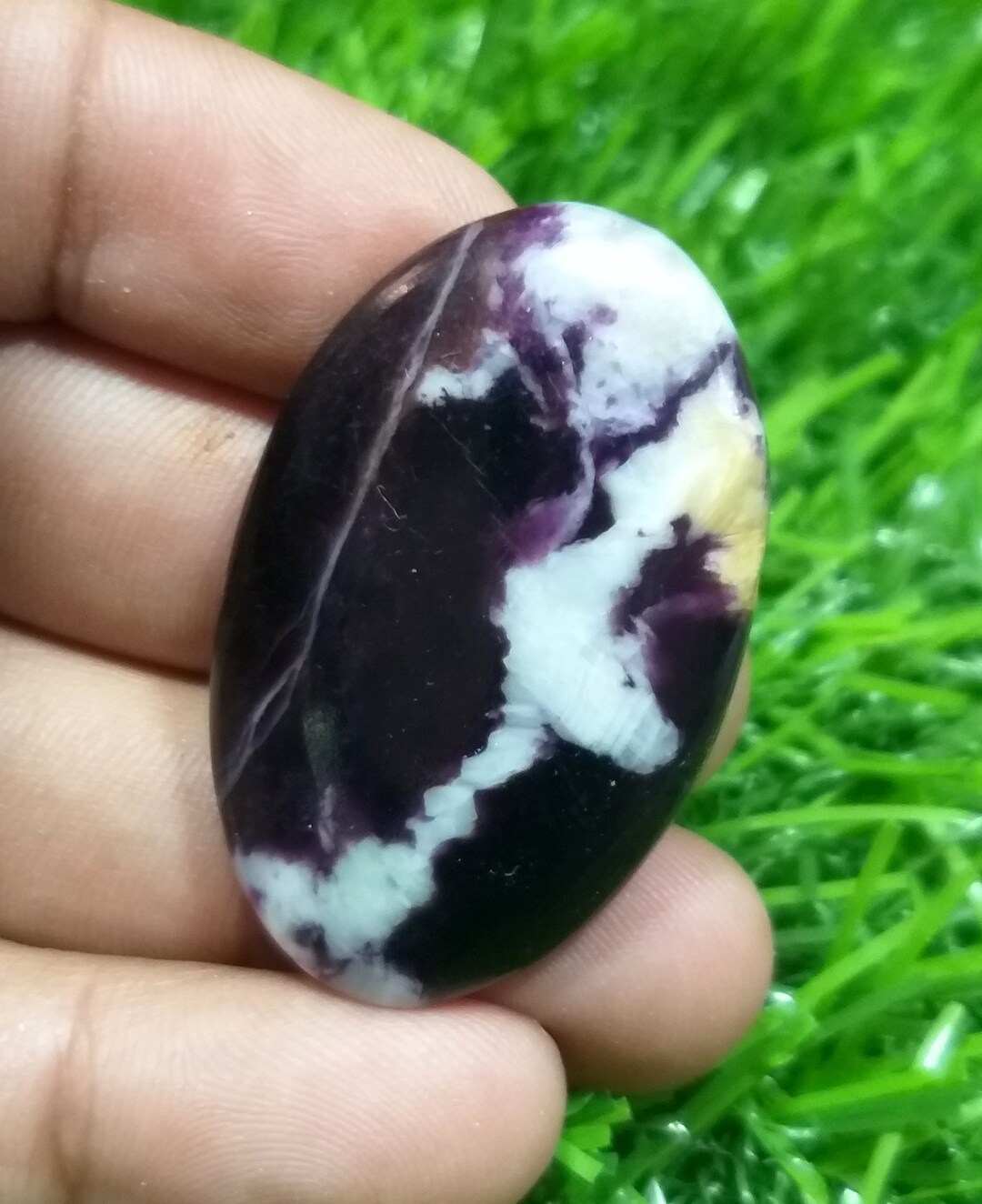 50 Carat, Terrific Top Grade Natural Kammererite Cabochon, Oval Shape ...