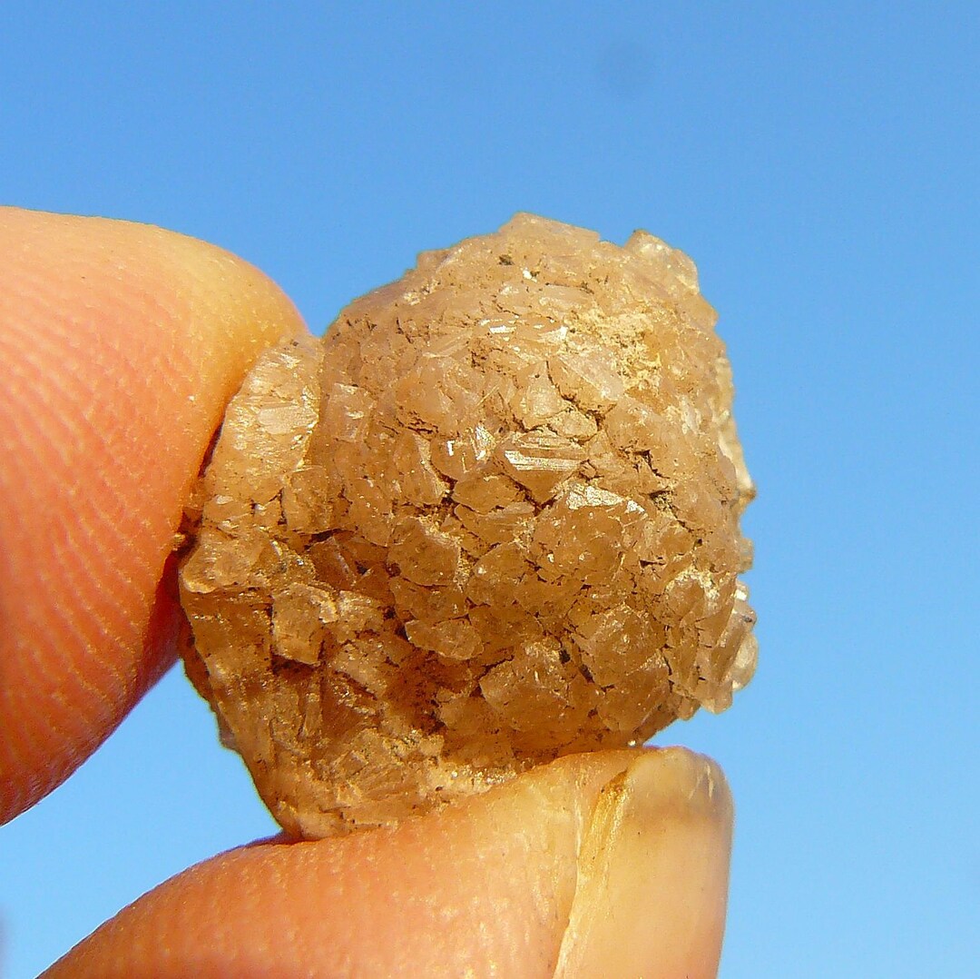 Olmiite - Rare Crystal - Wessels Mine, South Africa - 16x13x12mm / 3.0g ...