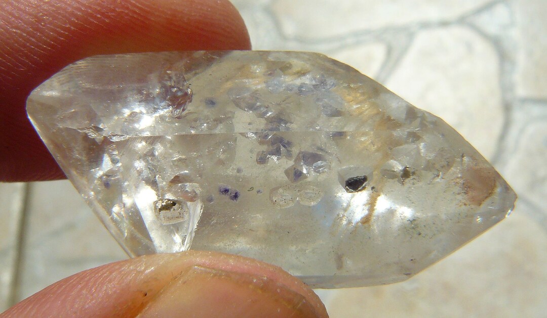 Fluorite in Quartz - C40 Tiny Fluorites or Fluorite Casts - Rare DT ...