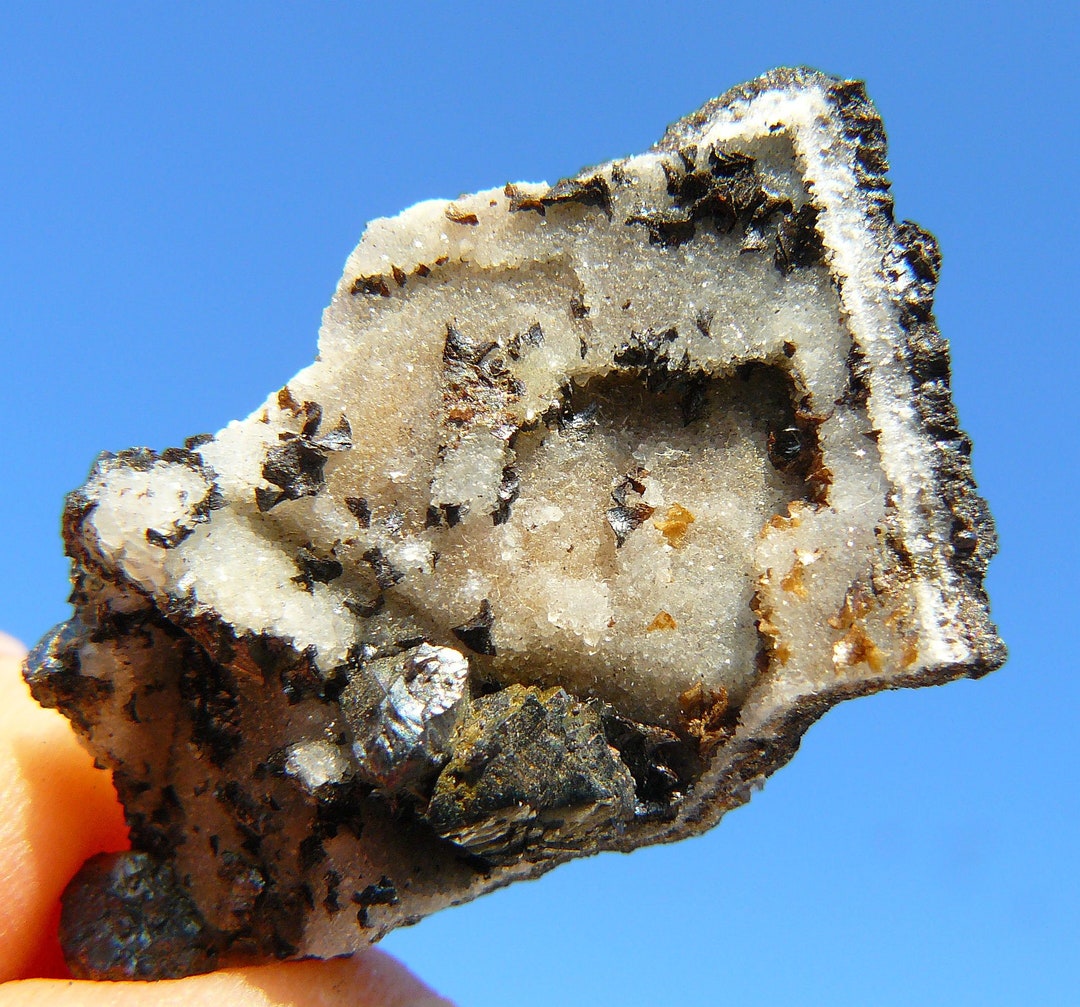 Quartz Epimorph After Fluorite - With Ankerite and Sphalerite ...
