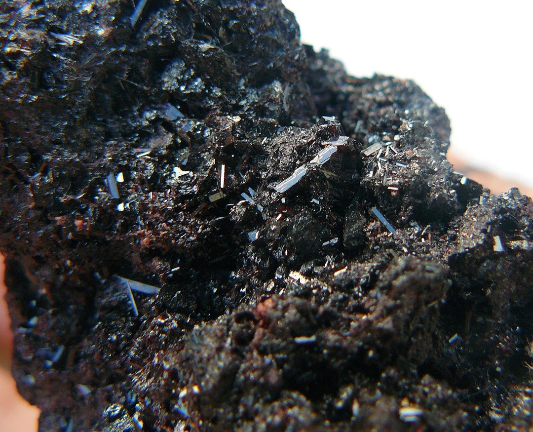 Manganvesuvianite Micro Crystals in Manganese Matrix - RARE Crystals ...