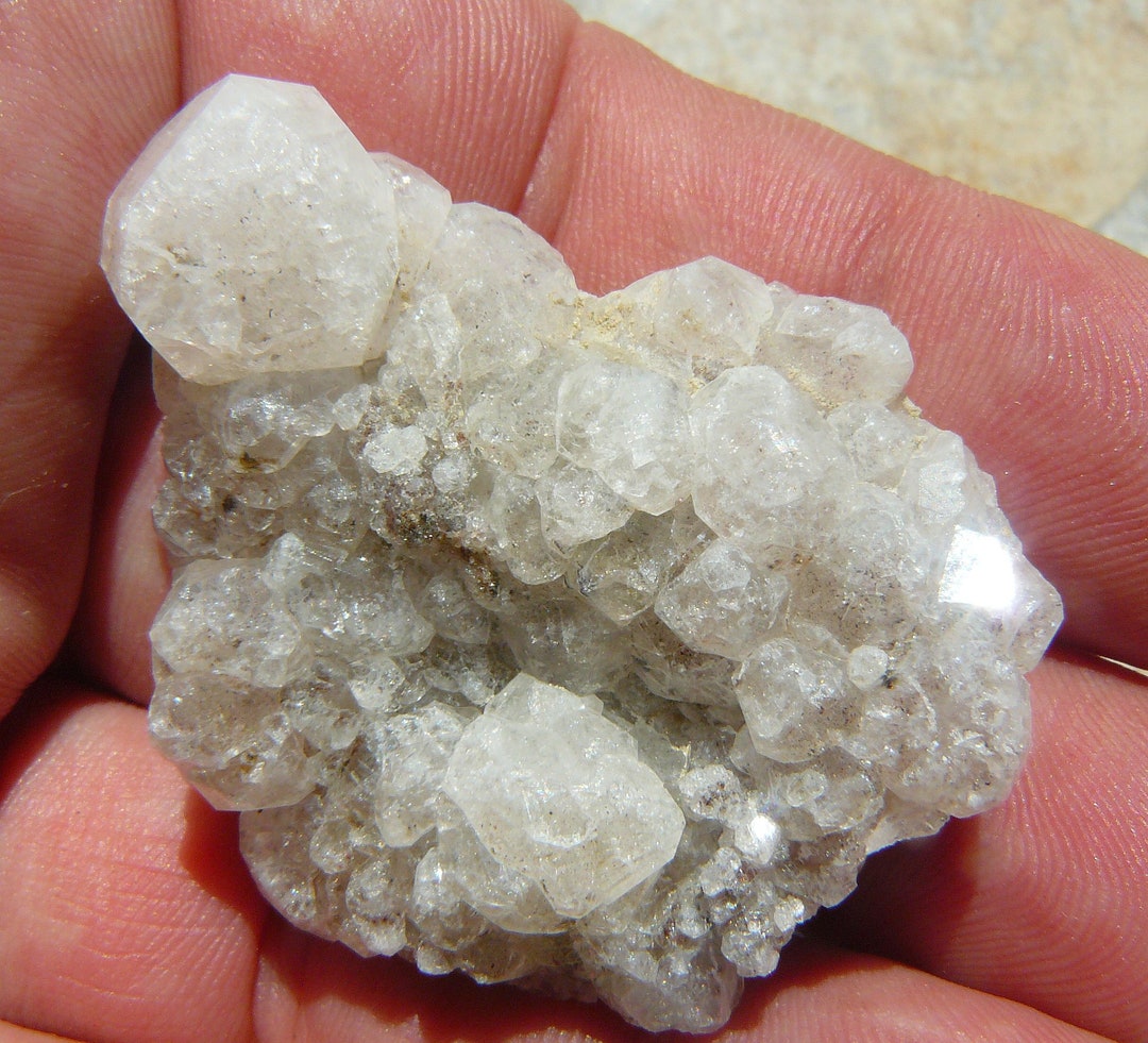 Analcime Crystal Cluster - Croft Quarry, Blaby, Leicestershire, UK ...