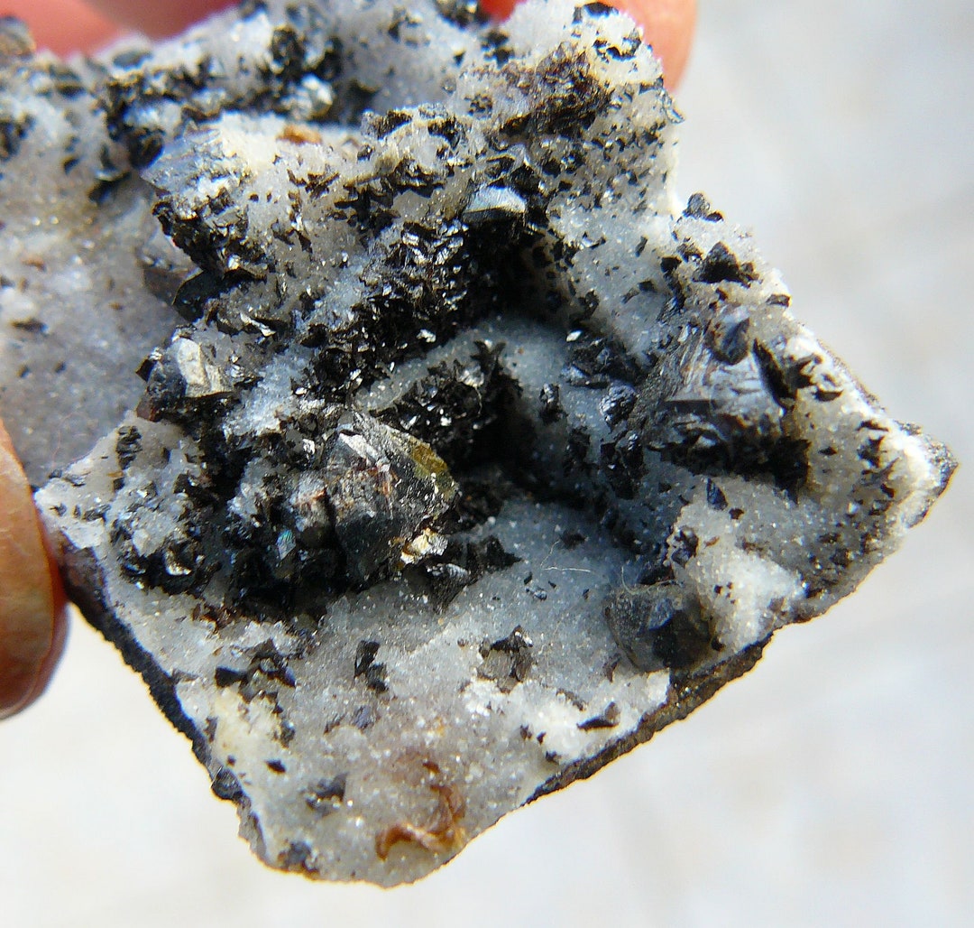 Quartz Epimorph After Fluorite - With Ankerite and Sphalerite ...