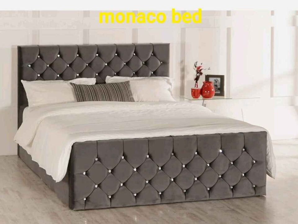 Florida Bed Monaco Style in Materials Crush Velvet Plush Velvet Naples ...