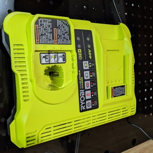 Ryobi 18v and 40v P137 Pegboard Mount for Dual Platform Lithium Ion ...