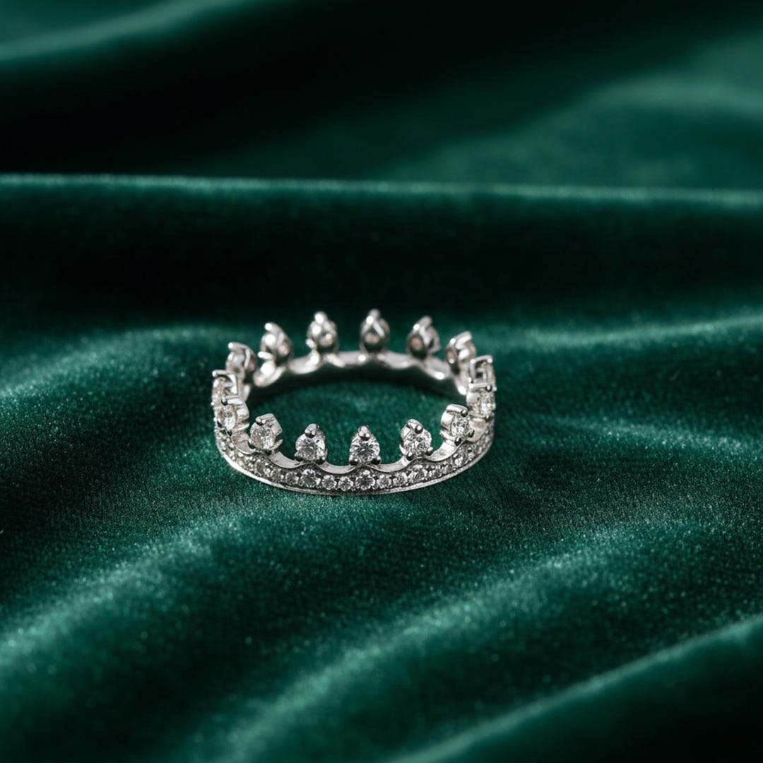 Tiny Crown Shape Ring, Minimalist Royal Queen Crown Ring, Round Cut ...