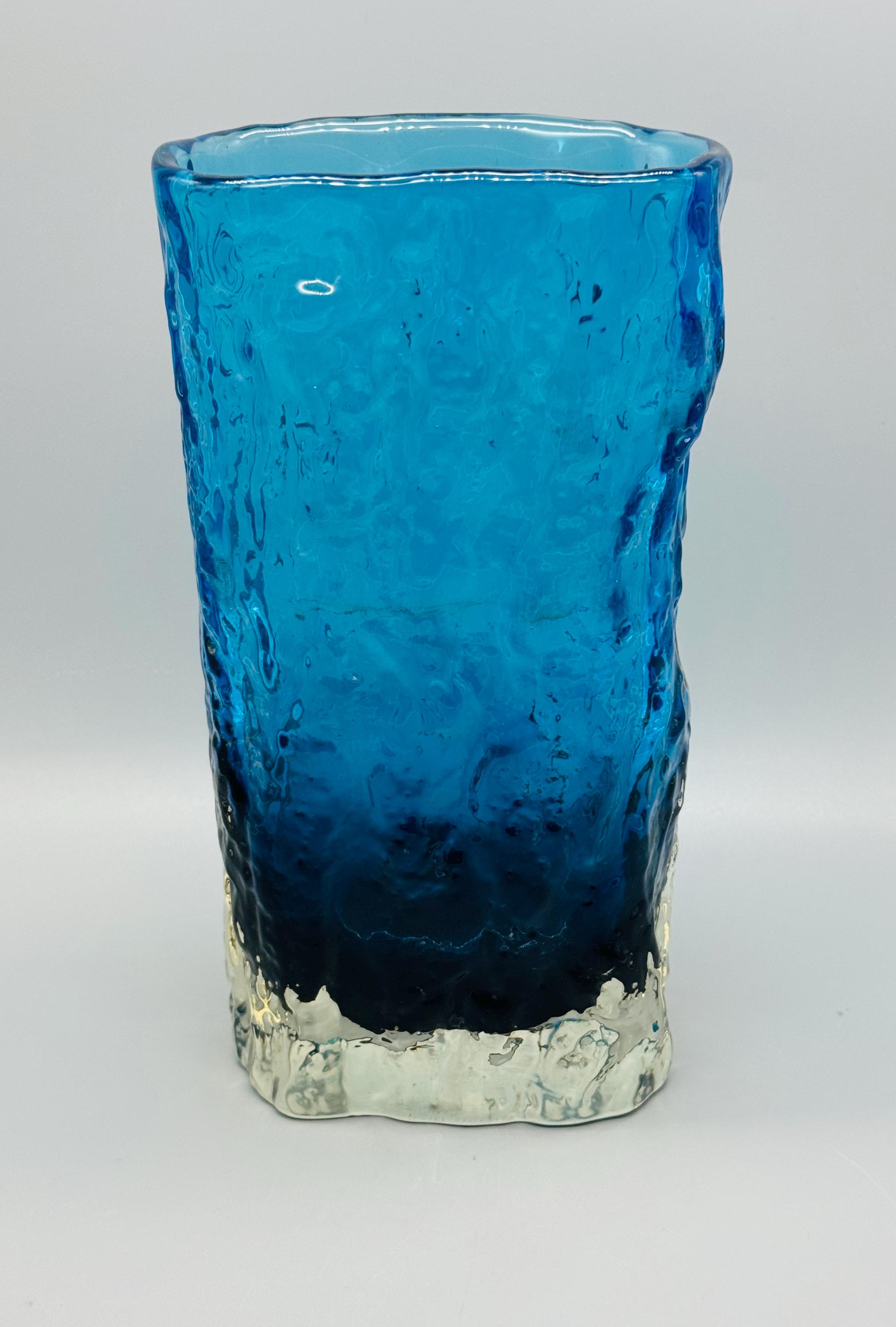 Shoei Japan - 1970s Molded Blown Glass Bark Textured Vase 8 1/4” - Etsy