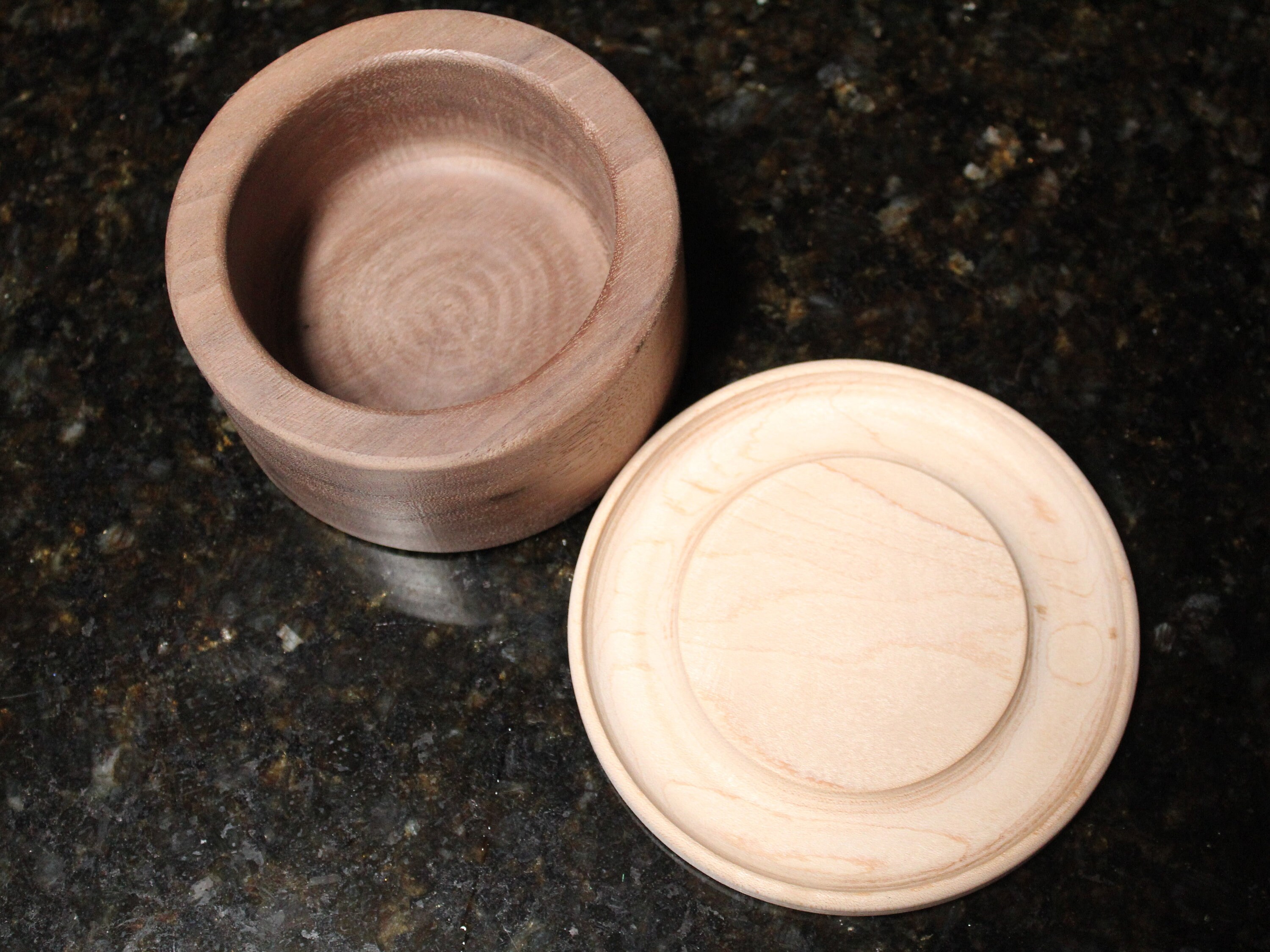 Wooden Salt Cellar With Nacl Electron Configuration Engraved - Etsy