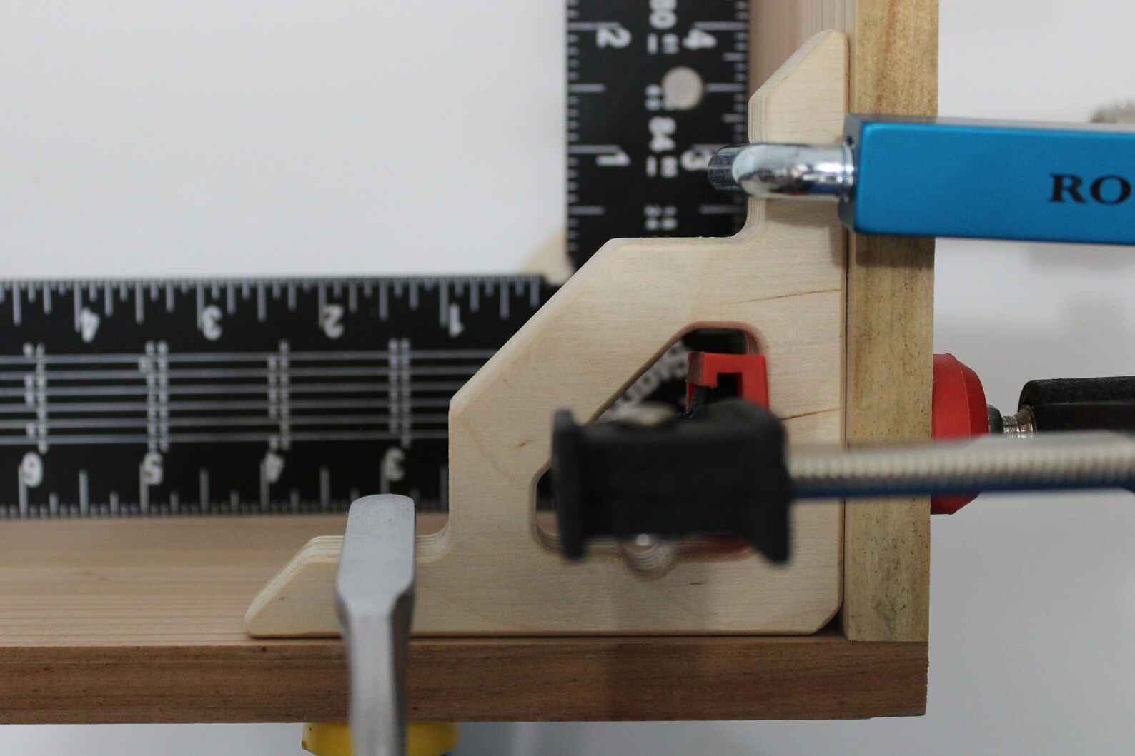 Baltic Birch Clamping Squares Four Inch | Right Angle Clamps | Corner ...