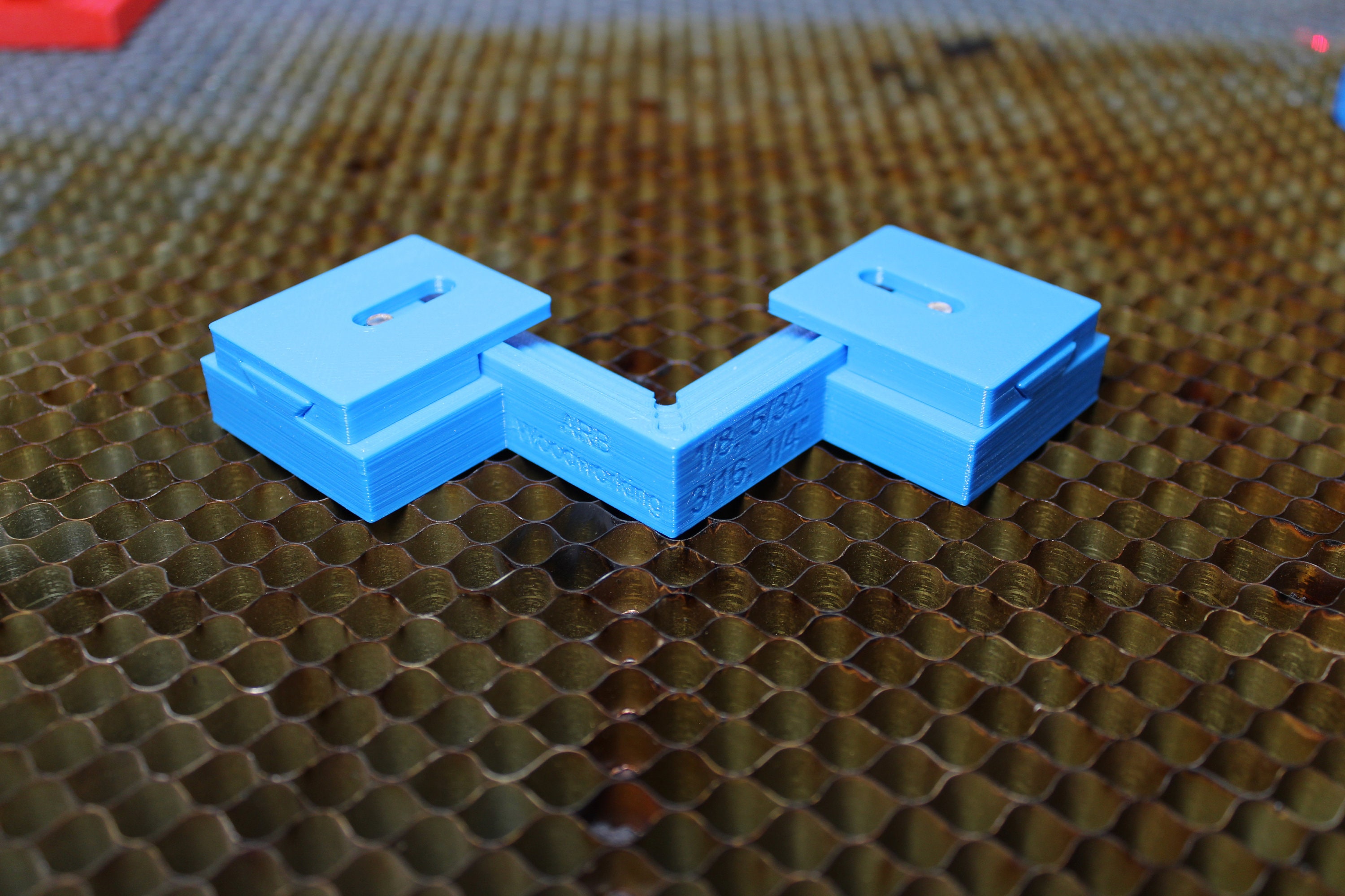 Laser Stock Elevated Corner Bracket for Steel Honeycomb Bed | Metric or ...