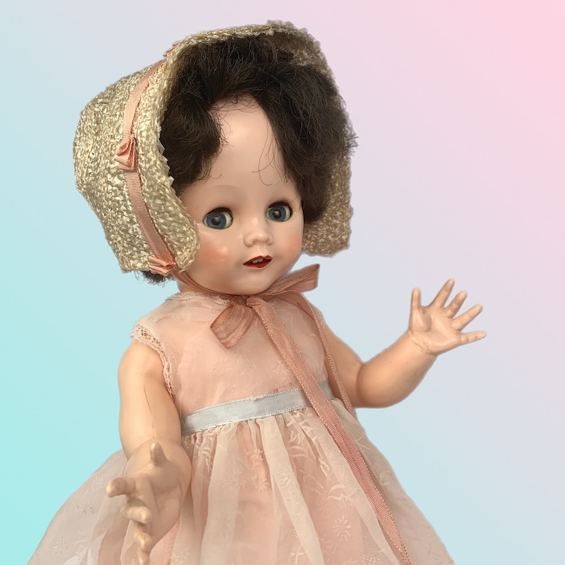Pedigree 1950s Vintage Flirty Eye Doll Beige Pink Original Outfit And