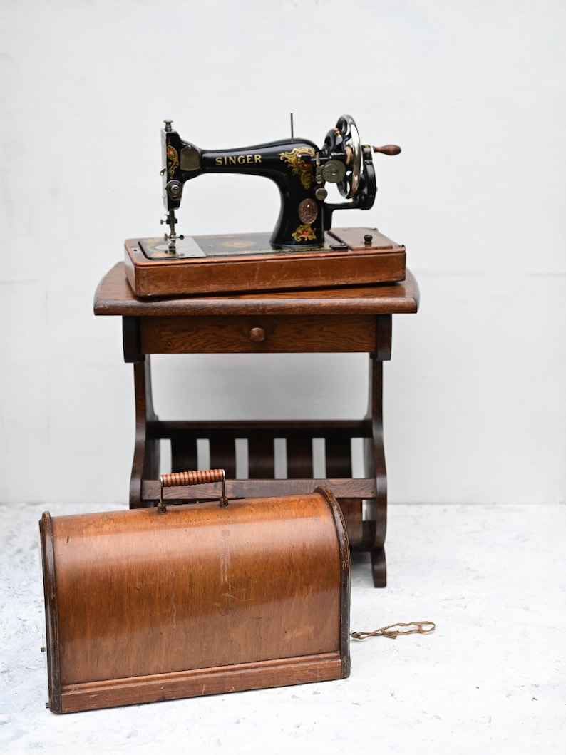 Antique Singer Sewing Machine F9670234, From 1920s. - Etsy