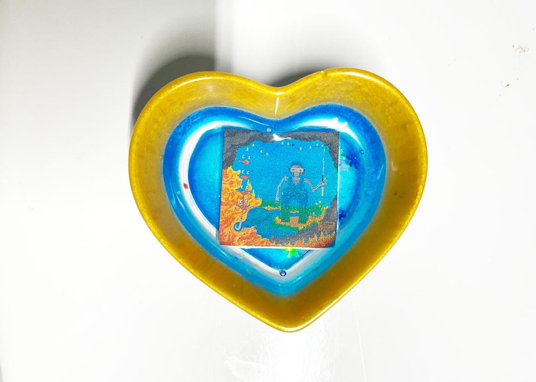 KGLW - Fishing for Fishes Heart Shaped Mini Dish - Etsy