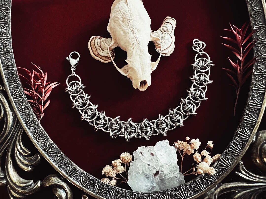 The Wraith - Stainless Steel Chainmail Bracelet - Chunky - Barbed Wire ...