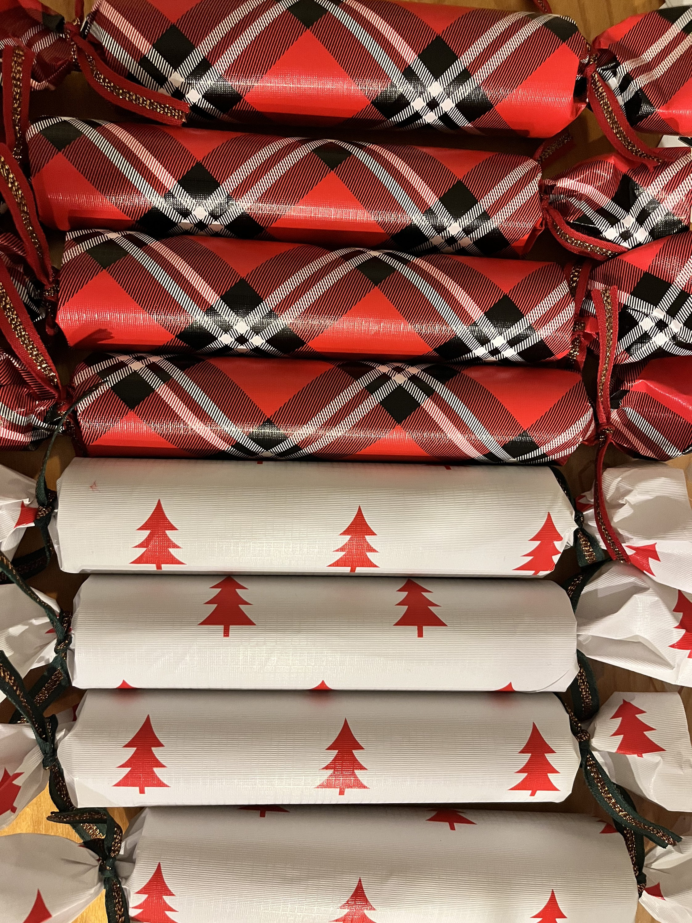 Premium Gift Christmas Crackers / New Year's Eve / Easter ...