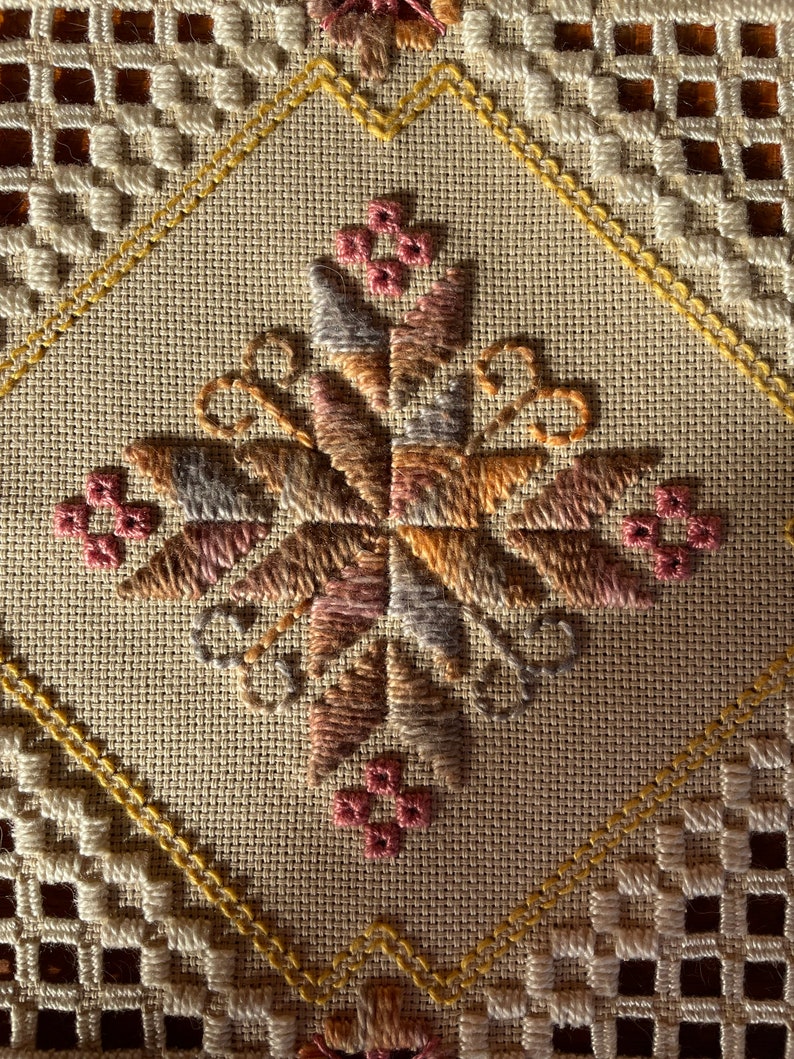 Hardanger Embroidery Table Centerpiece: Nordic Cutwork, 9"x9" - Etsy