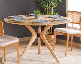 small round butterfly table