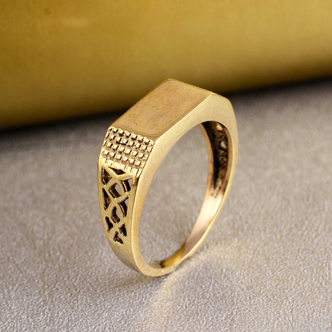Rectangle Gold Signet Ring: Geometric Statement Ring - Etsy