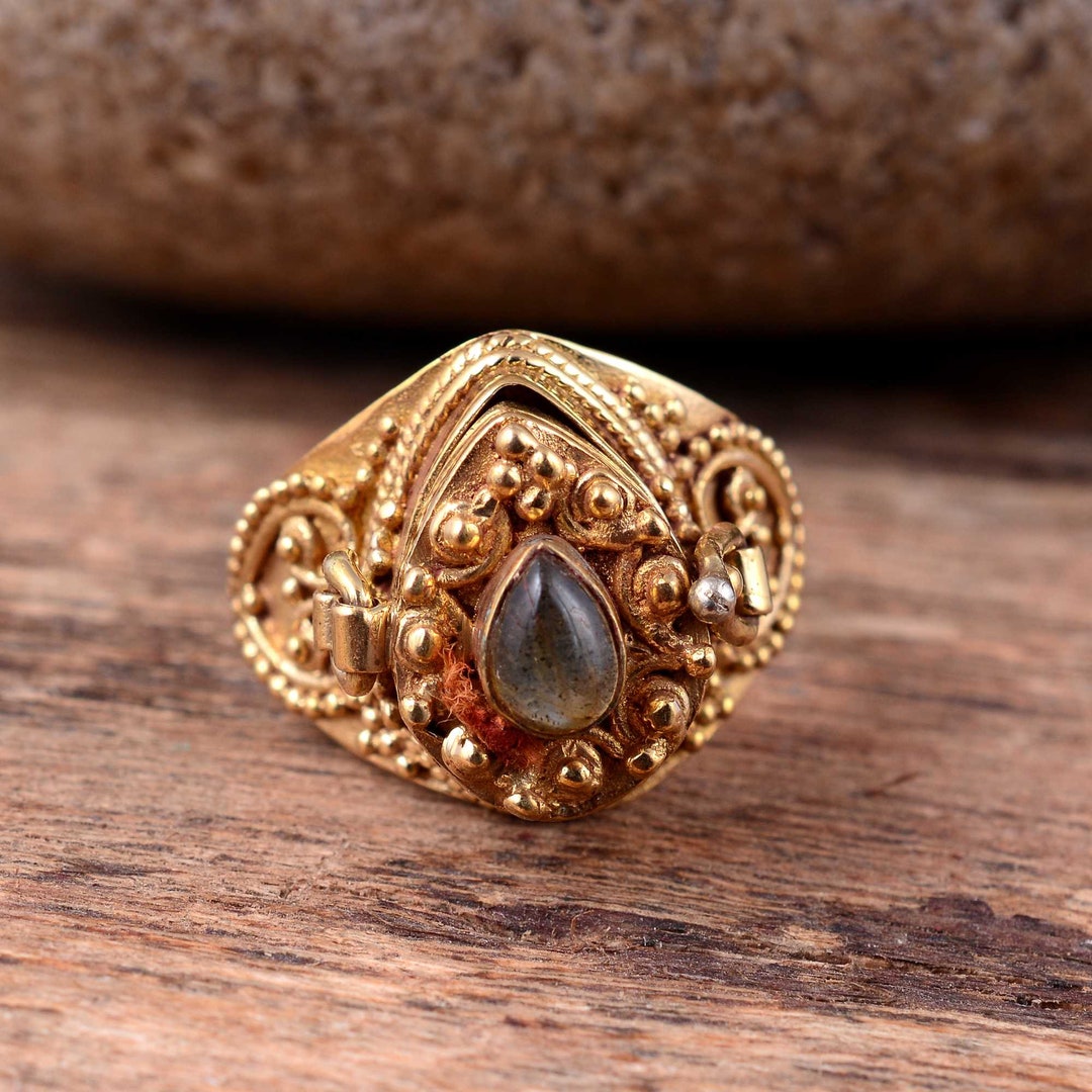 Poison Ring, Hidden Box Ring, Openable Ring, Pill Box Ring, Secret ...