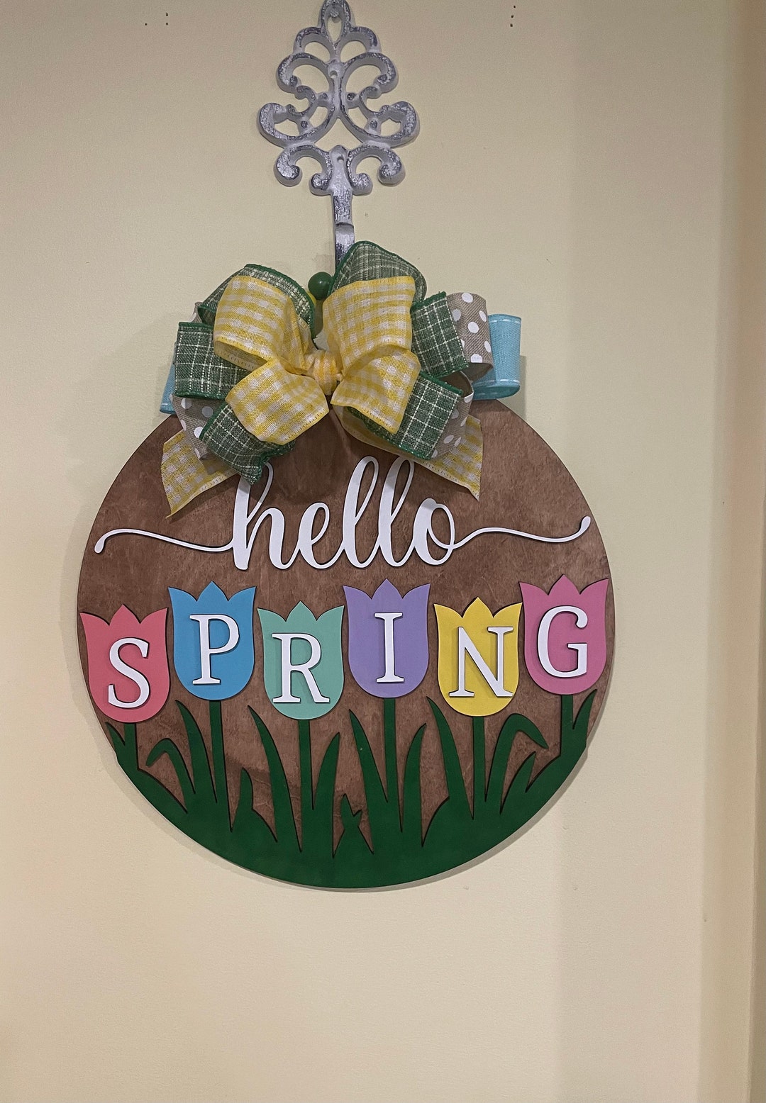 Hello Spring Wood Round Door Hanger, Spring Tulips Wall or Door Hanger ...