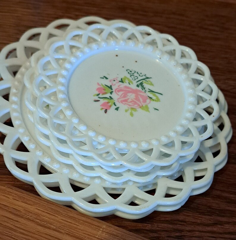 5-piece Vintage Plastic Child Tea Set Plates - Etsy