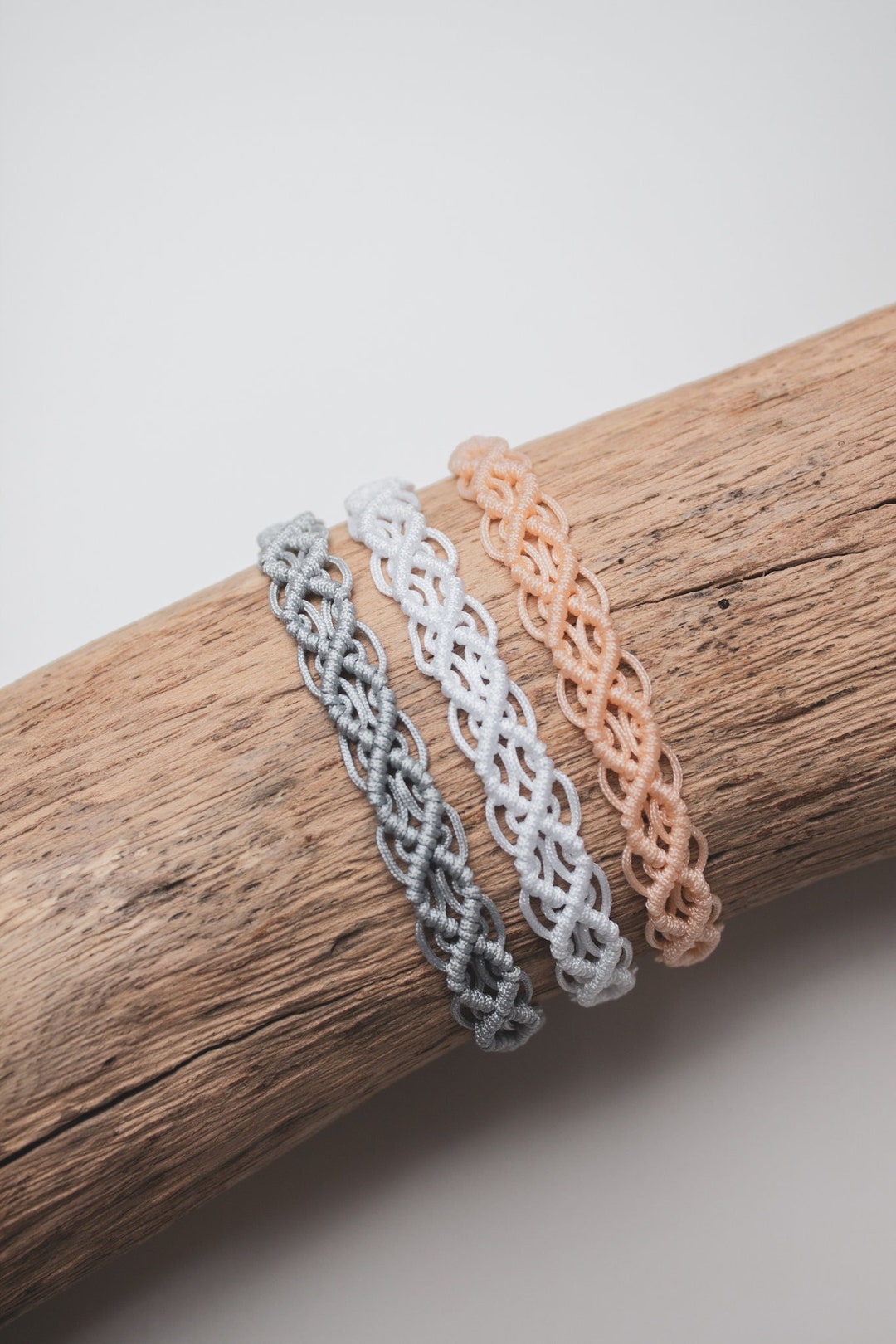 Macrame Bracelet Little Maid Marian Spring Collection - Etsy