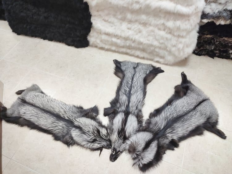 Natural Silver Fox Fur Skin/pelt - Etsy