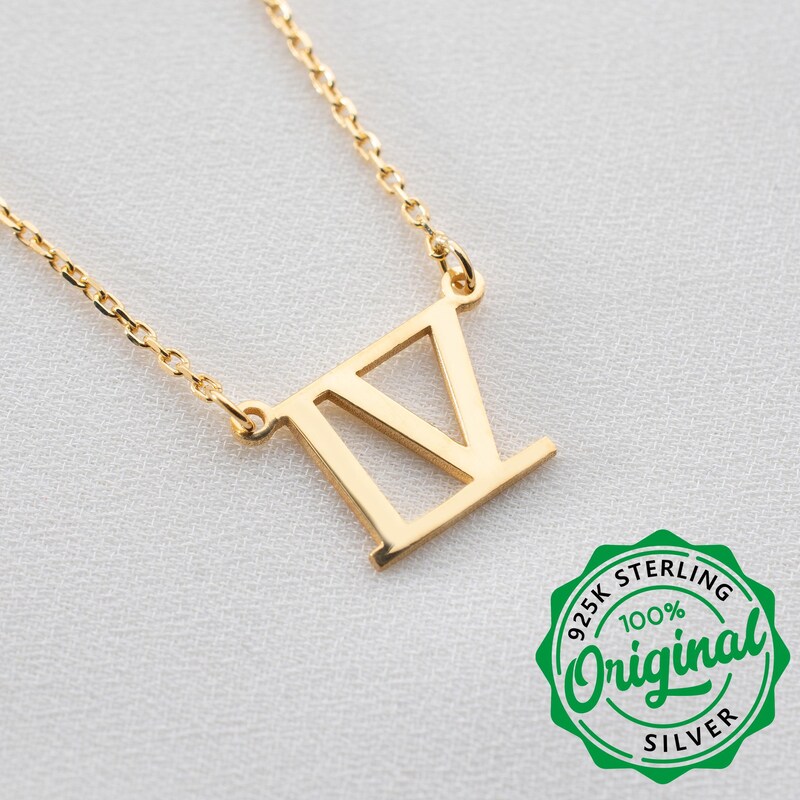 Roman Numeral Pendant - Etsy